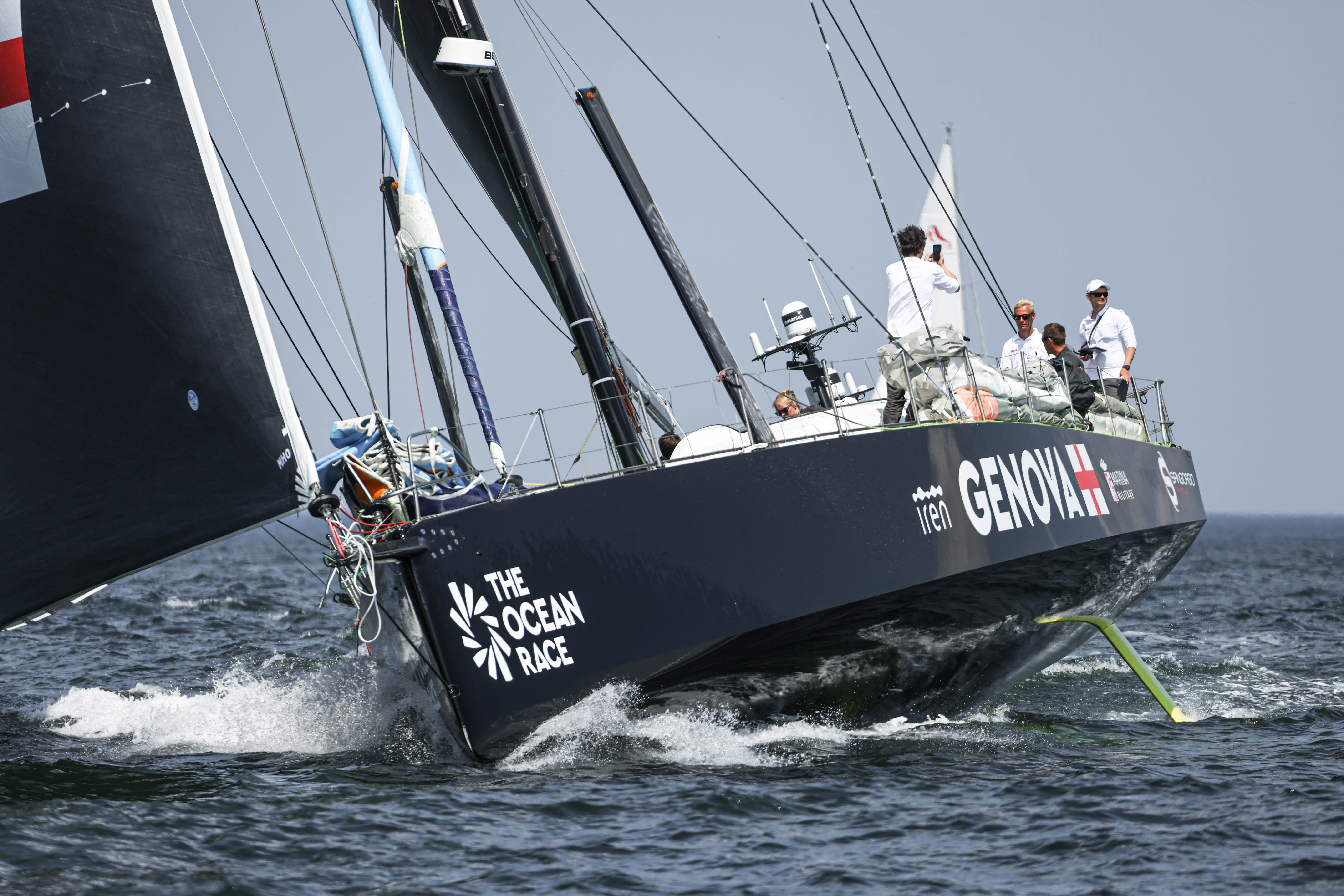 Con Leonardo gran finale di Ocean Race a Genova | Leonardo - Cyber ...